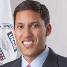 The Best Books on Breakthroughs in Development - Five Books Expert ...